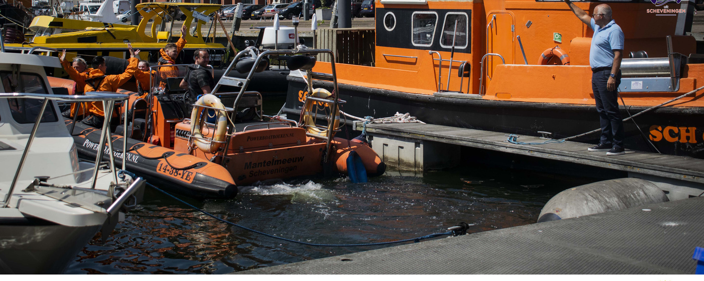 Documentary: Local fish with youth from Scheveningen